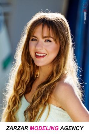 ZARZAR MODELS - Autumn Beach